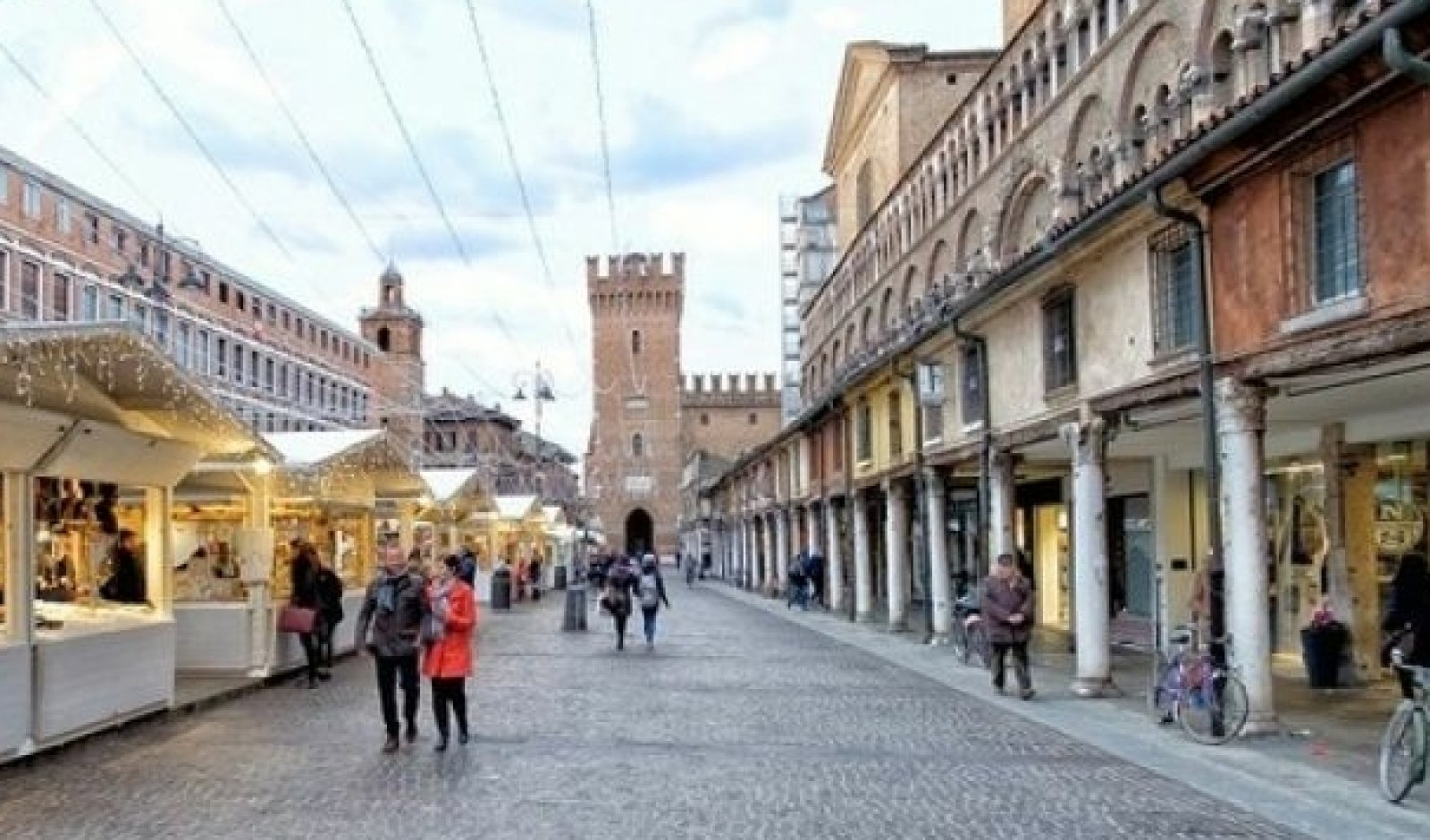 Comune di Ferrara | Christmas Village Natale A Ferrara